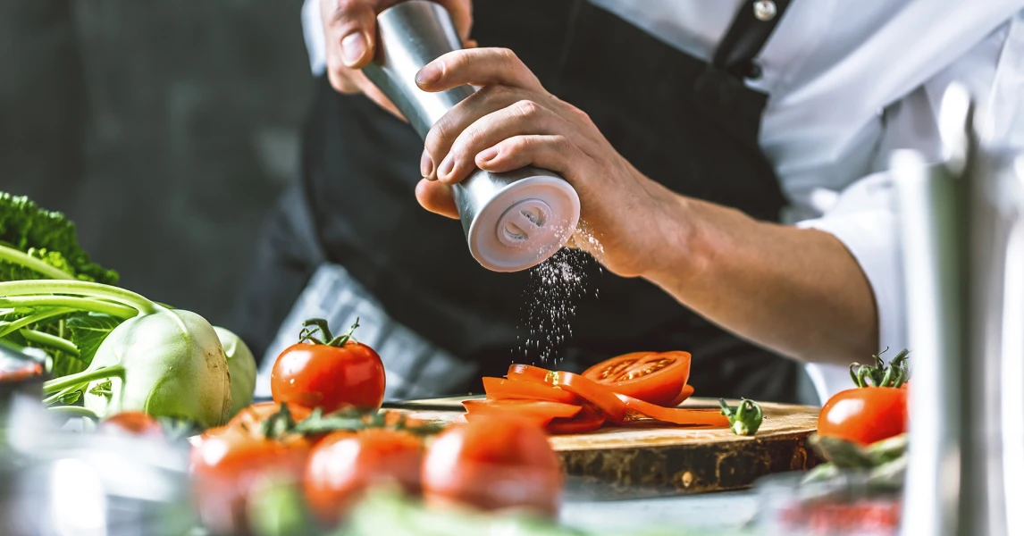 Why Hire a Private Chef? A Guide to Finding Culinary Excellence - Oplu